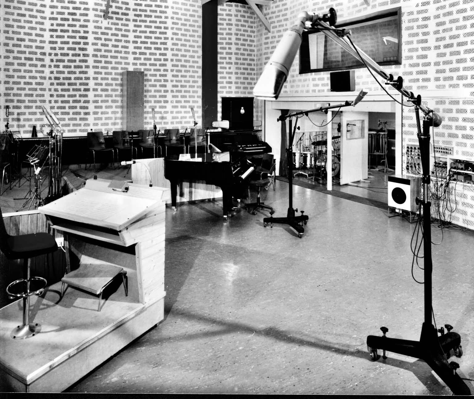 Audio Tonstudios Berlin Historie - Miau Musikverlag